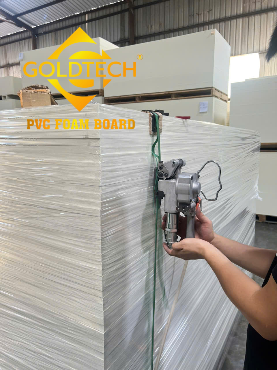 Nhựa Goldtech Nhựa Goldtech 112