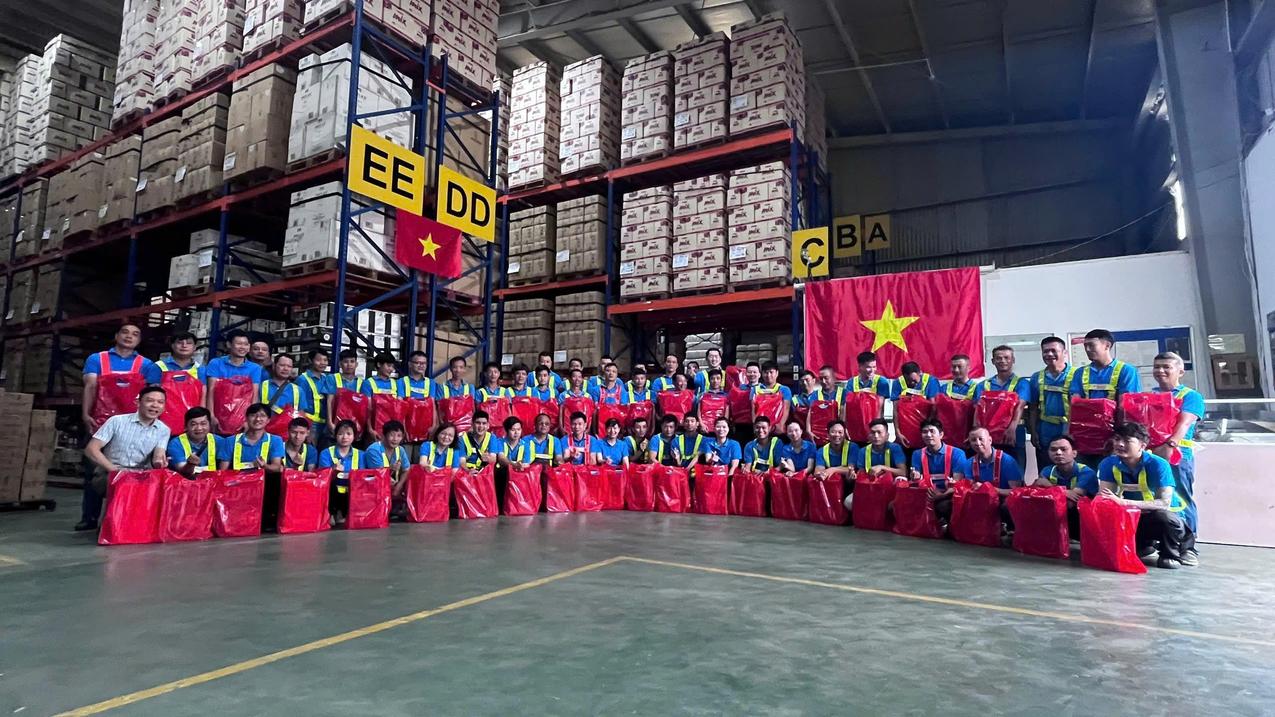 tuyển giao hàng xe máy (đi làm ngay)